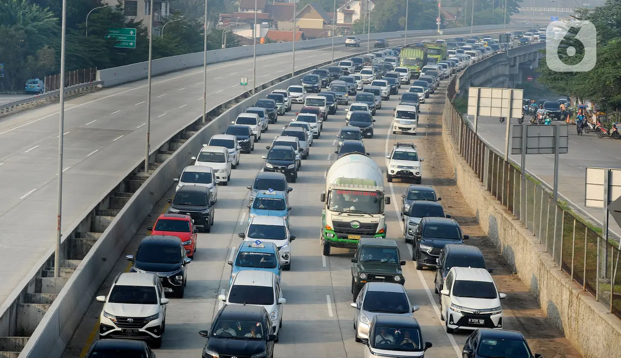 Selain Polusi Udara, Macet Jakarta Juga Dinilai Memburuk - Foto ...