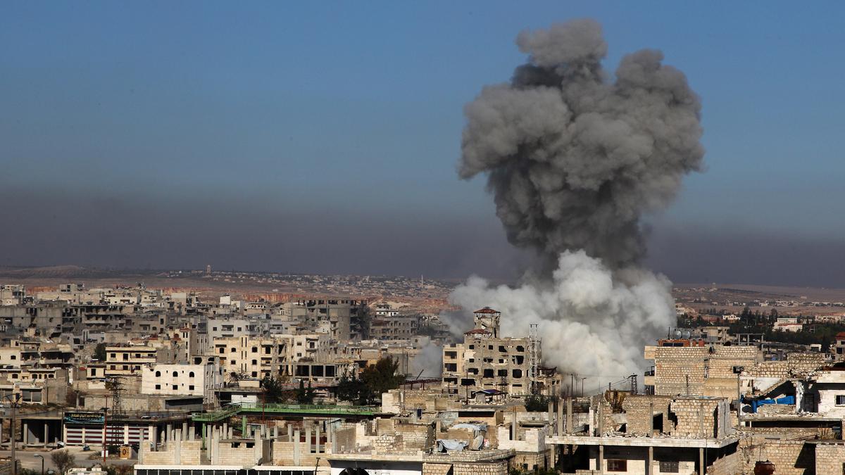 FOTO: Pasukan Suriah Gempur Idlib, 23 Orang Tewas - Foto Liputan6.com