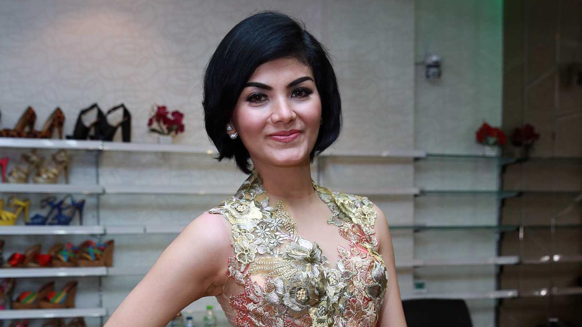 Intan RJ Ingin Punya Calon Pendamping, Curhat di Makam Mendiang Suami ...