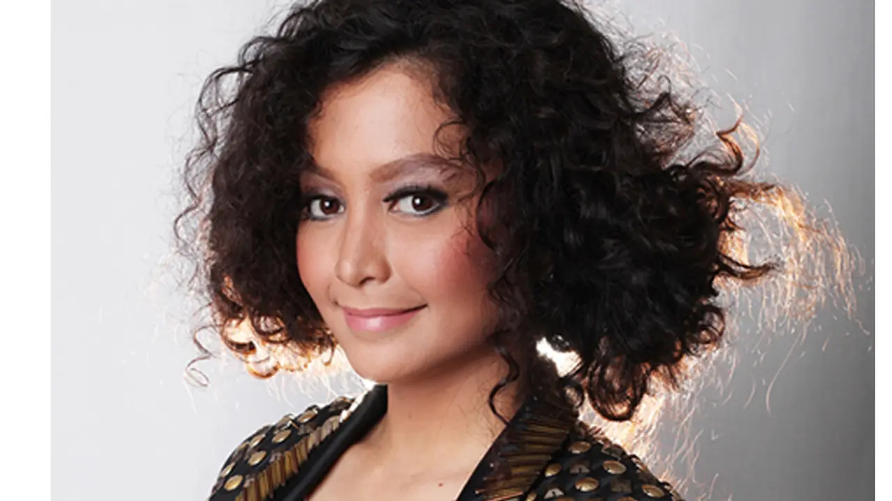 Rizka Dwi Septiana Ingin Lebih Baik dari Pusing Kepala Barbie - ShowBiz ...