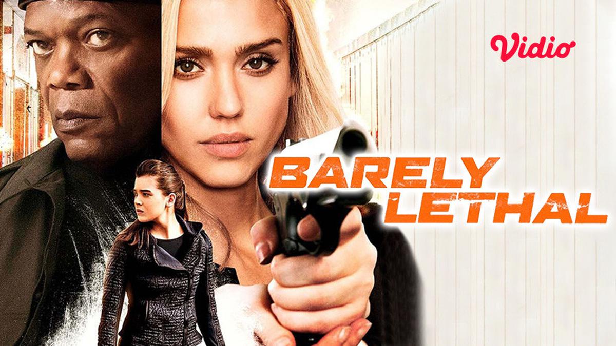 Barely Lethal Poster