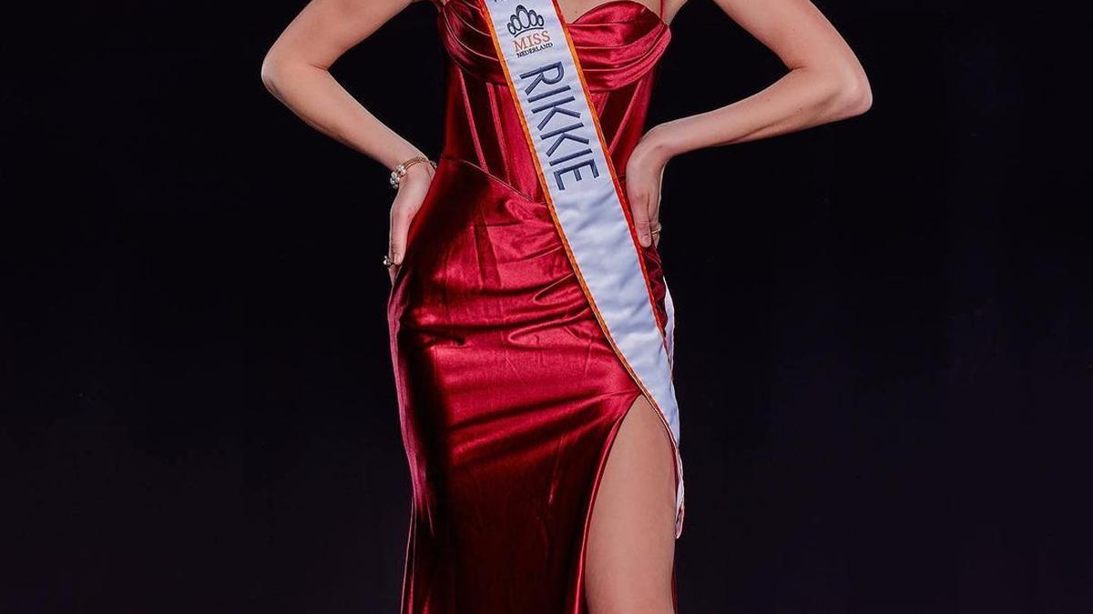 Rikkie Kolle Jadi Transgender Pertama Keturunan Maluku Pemenang Mahkota ...