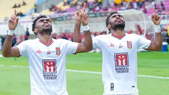 Yakob Sayuri Cetak Hattrick dalam 8 Menit di BRI Liga 1, Layak ...