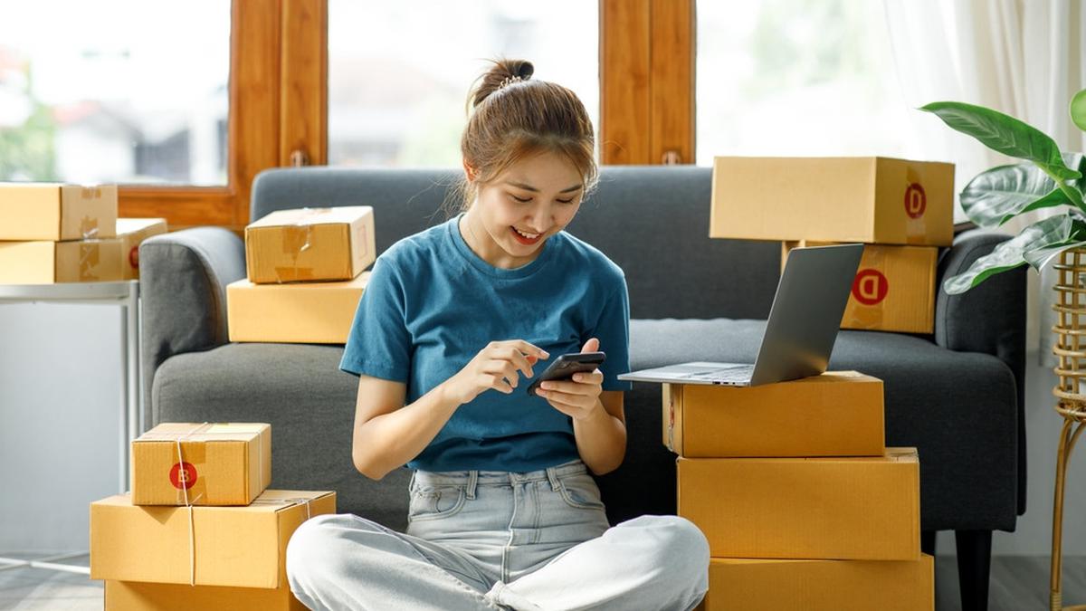 10 Cara Cermat agar Tetap Hemat saat Belanja Online - Lifestyle Fimela.com