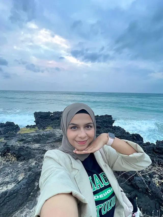 6 Potret Dilla Jaidi di Korea Selatan, Nonton Konser hingga Liburan ke ...