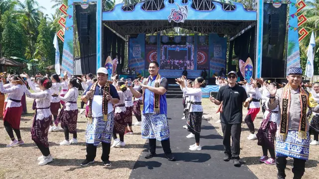 Buka WSL Krui Pro 2024, Menpora Berencana Bangun Training Camp di Pesisir Barat - Regional ...