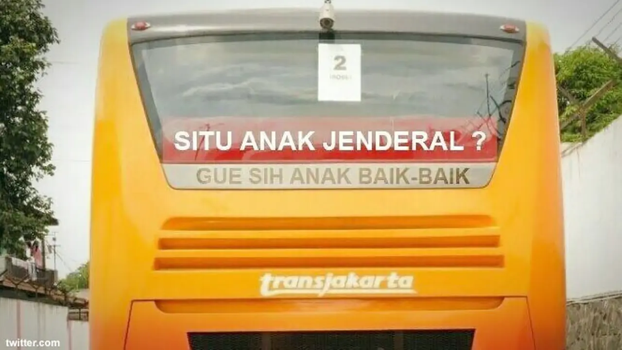 `Bus Transjakarta: Situ Anak Jenderal?` - News Liputan6.com