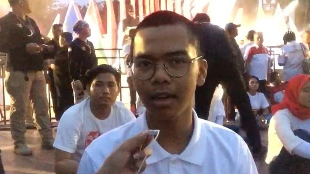 VIDEO: Alasan Unik Relawan Muda Dukung Jokowi-Ma’ruf - News Liputan6.com