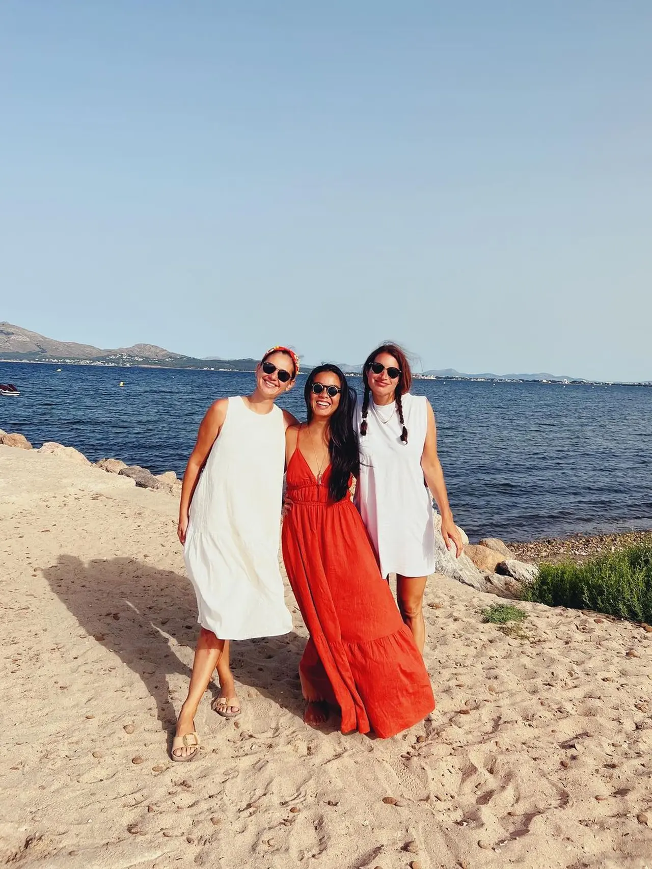 7 Potret Marissa Nasution Liburan Bareng Keluarga di Spanyol, Kompak ...