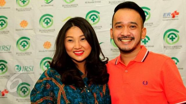 6 Potret Transformasi Sarwendah, dari Anggota Cherrybelle Hingga Jadi Ibu Dua Anak - Hot ...