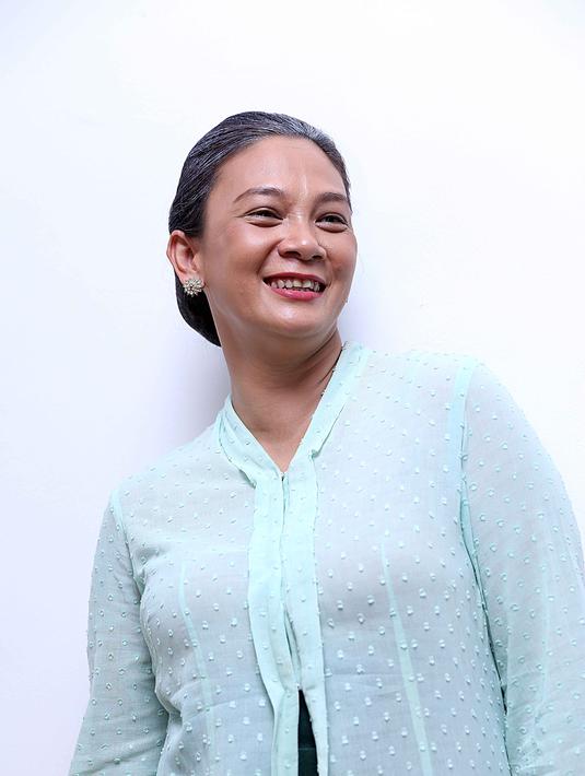 Lama Menghilang dari Layar Kaca, Dian Nitami Fokus Urus Anak - Photo ...