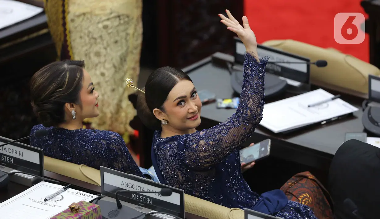 Potret Deretan Selebritis yang Resmi Dilantik Menjadi Anggota DPR RI 2024-2029 - Foto Liputan6.com