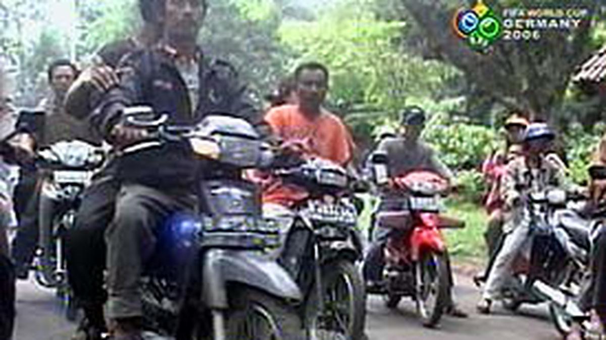 Rencana Penutupan Gerbang UI Dikecam Tukang Ojek