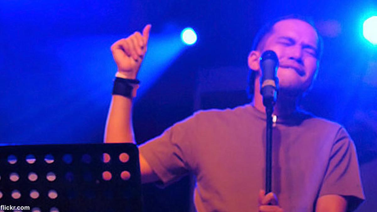 Makam Ricky Jo Tak Pernah Sepi dari Taburan Bunga - ShowBiz Liputan6.com