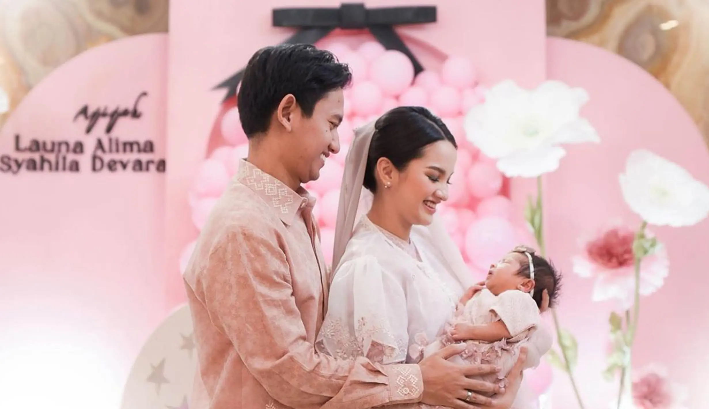 Momen Tasyakuran Aqiqah Anak Pertama Belva Devara dan Sabrina Anggraini ...