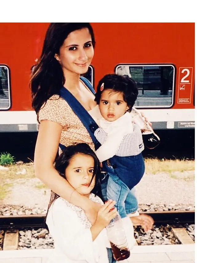 6 Potret Shania, Istri Manoj Punjabi yang Cantiknya Bak ABG - Hot ...