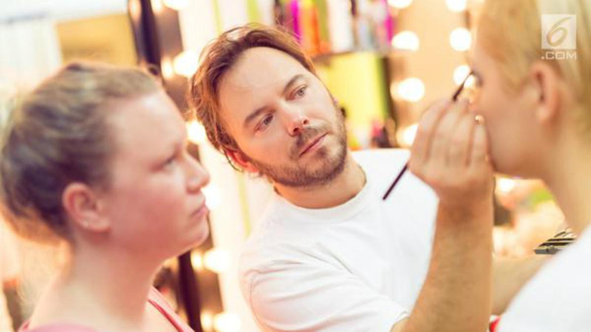 Tren Makeup Freckles Menggemaskan, Ini Caranya agar Tampak Natural ...