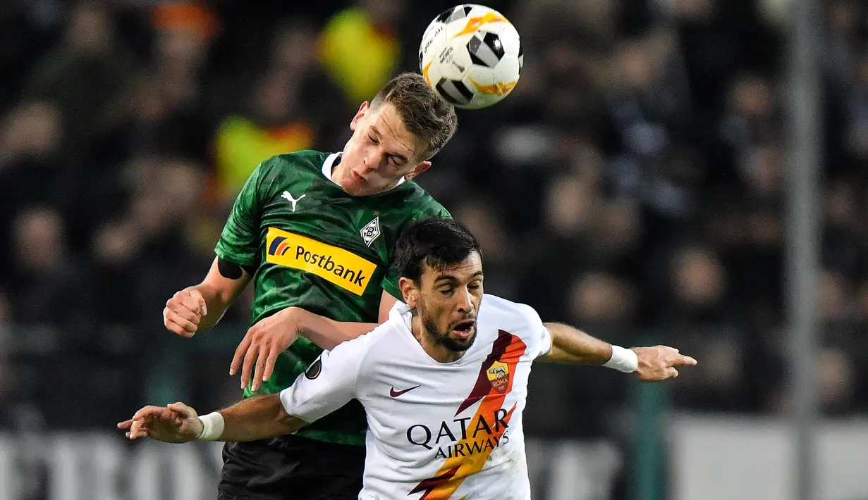 FOTO: Liga Europa, AS Roma Takluk di Markas Moenchengladbach - Foto ...
