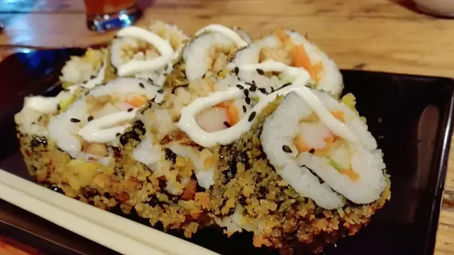 8 Cara Membuat Sushi Sederhana yang Enak Ala Rumahan, Mudah Dipraktikkan - Hot Liputan6.com