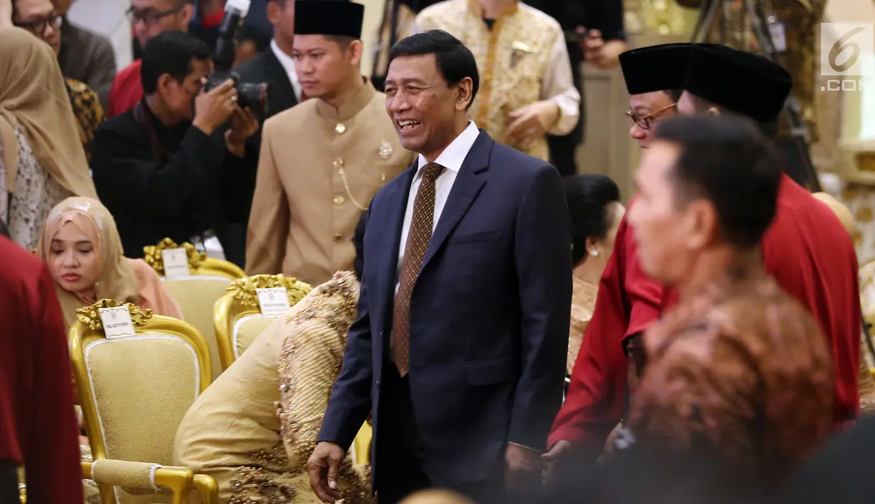 PHOTO: SBY hingga Menteri Kabinet Hadiri Akad Nikah Putri Oesman Sapta ...