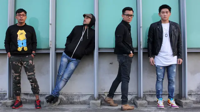 Cerita Kru Band yang Insaf Berkat Lagu Religi Seventeen - ShowBiz ...