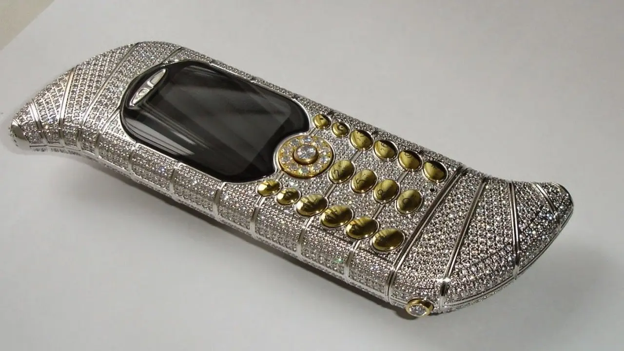 10 Handphone Termahal di Dunia Ini Punya Desain Elegan - Citizen6 ...