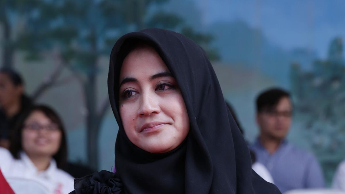 Pipik Dian Irawati Motivasi Anak Berpuasa Dengan Hadiah