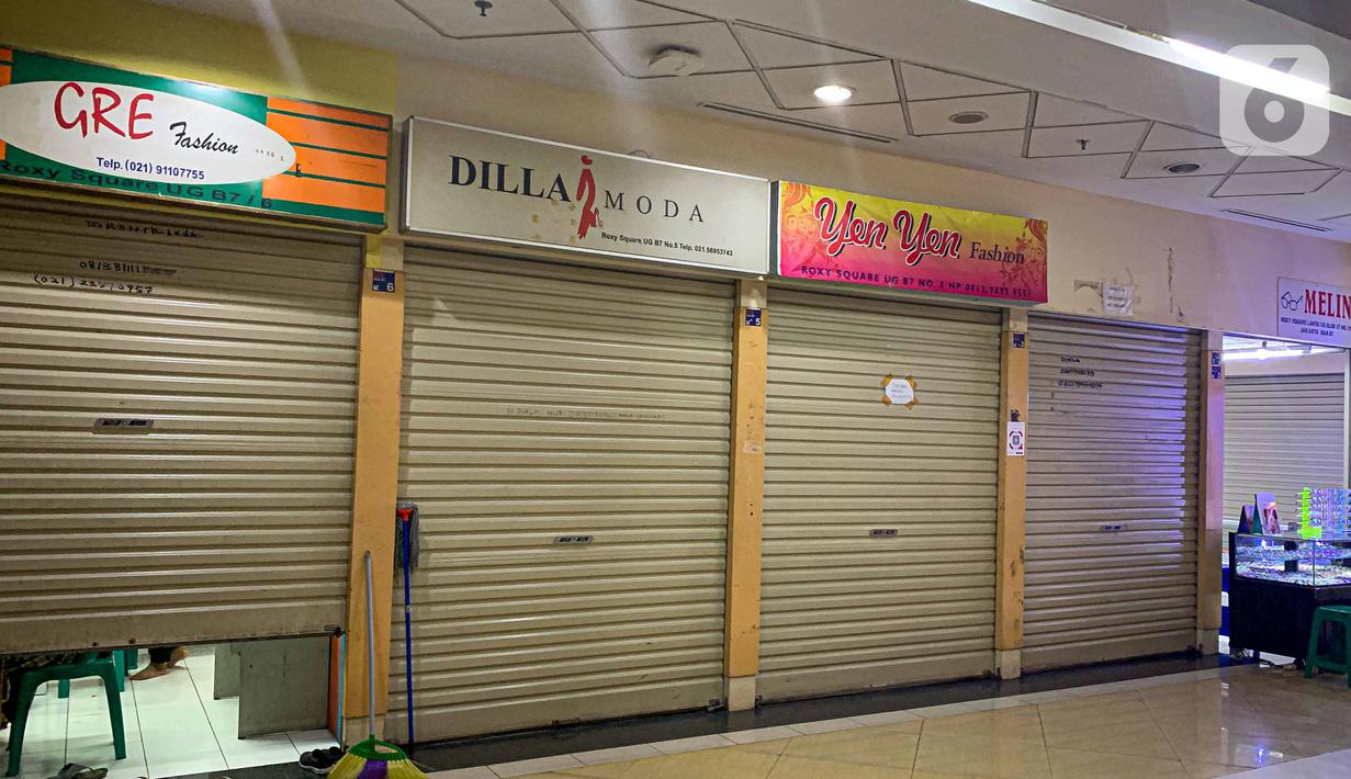FOTO: Sepinya Kios-Kios di Pusat Perbelanjaan Roxy Square - Foto ...