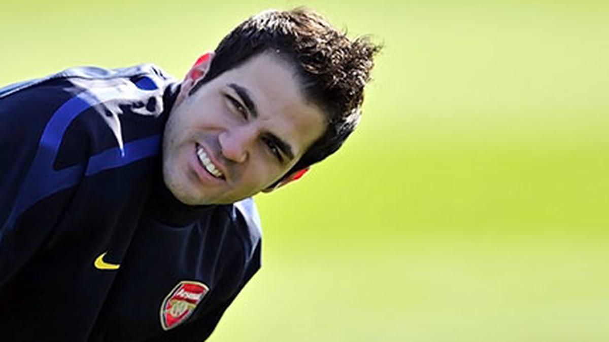 Fabregas Kerasan di Emirates - Bola Liputan6.com