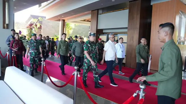 Panglima TNI Didampingi Pangdam IX/Udayana Tinjau Kesiapan Pengamanan KTT ASEAN - News Liputan6.com