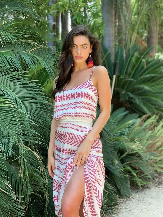 6 Fakta Yael Shelbia, Model Israel yang Dinobatkan Sebagai Wanita ...