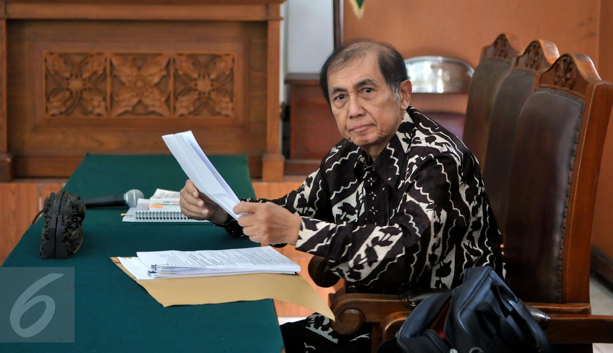 Ekspresi Hadi Purnomo Saat Kembali Jalani Sidang