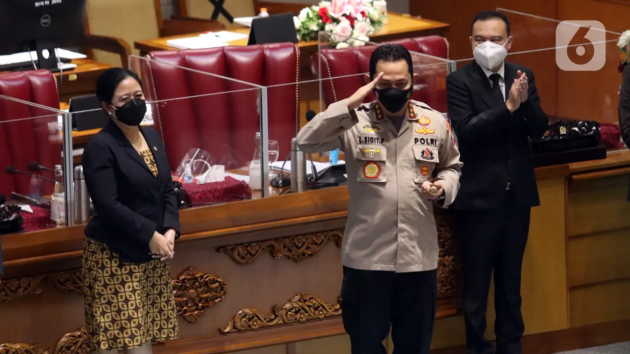 Dilantik Jokowi, Listyo Sigit Prabowo Resmi Jabat Kapolri - News ...
