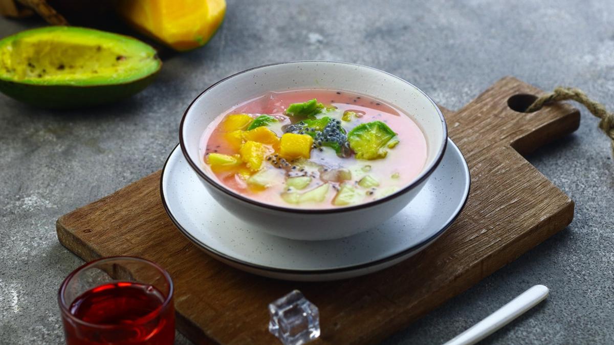 5 Cara Membuat Es Buah yang Menyegarkan dan Cocok untuk Jualan