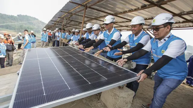 PLTS Terapung Terbesar di Asia Tenggara Siap Operasi Oktober 2023, Bisa Listriki 50 Ribu Rumah ...