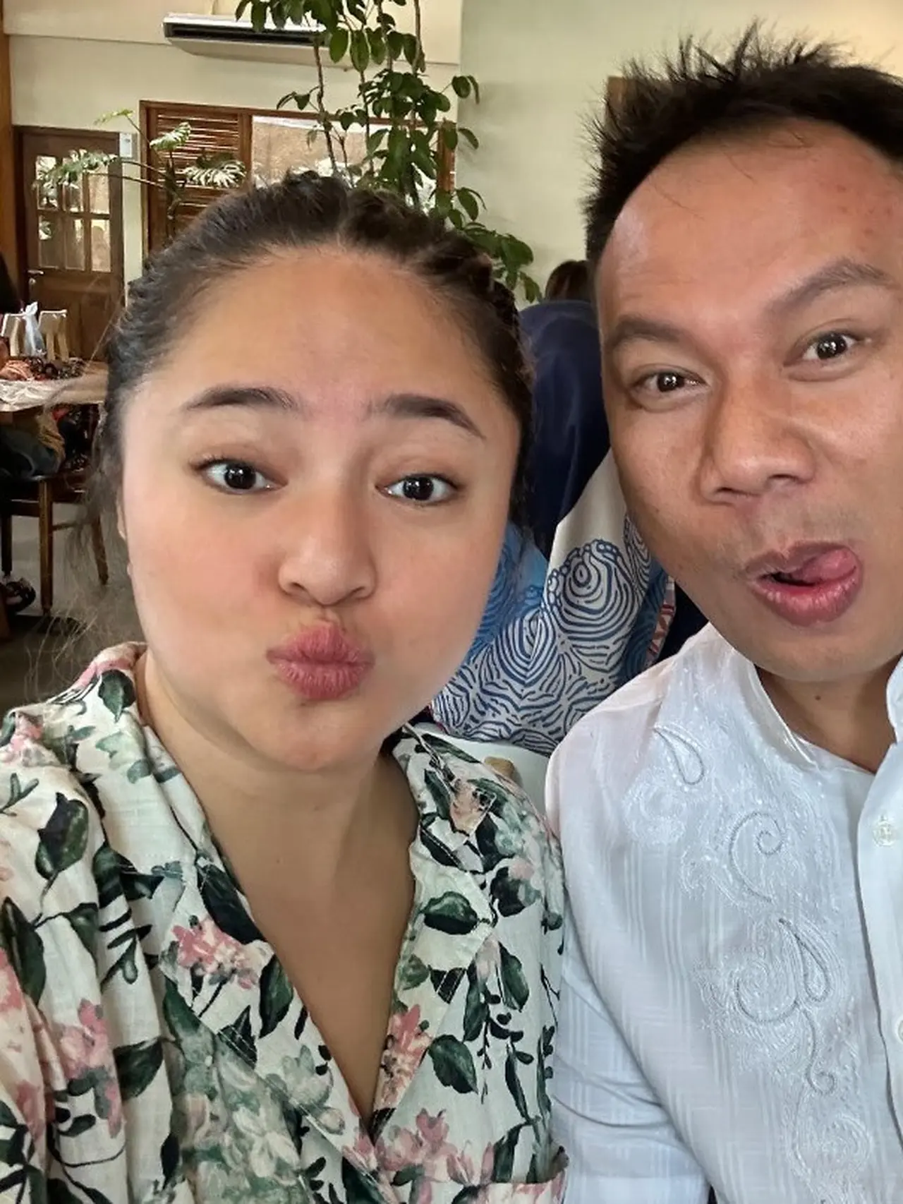 Marshanda Foto Bersama Vicky Prasetyo Bikin Netizen Khawatir - Citizen6 ...