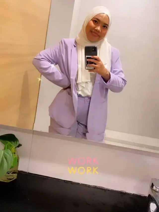 Potret 6 Komedian Cewek Pakai Hijab, Kiky Saputri Bikin Pangling - Hot Liputan6.com