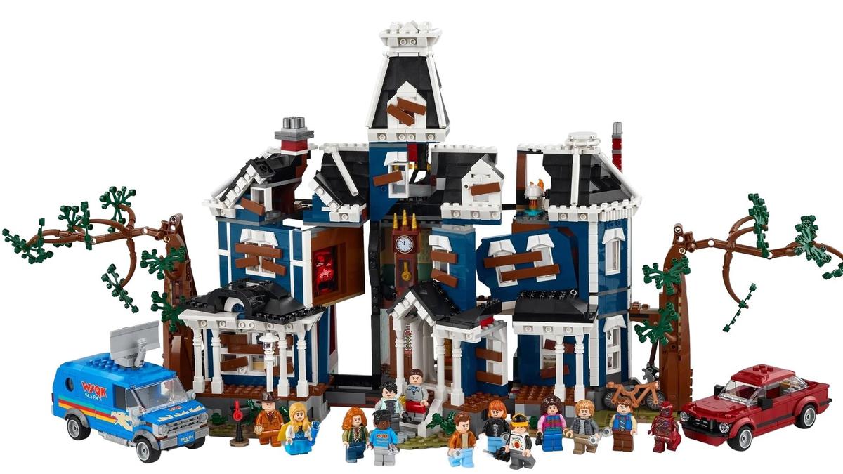 LEGO Releases Creel House Set, Celebrating the 'Stranger Things' Finale