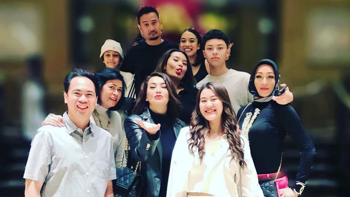 Potret Kedekatan Mudjie Massaid dan Aaliyah, Sudah Dianggap Anak ...