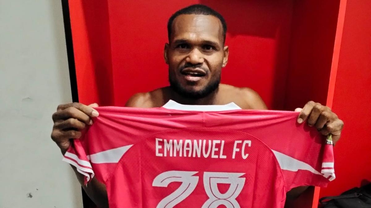 Eksklusif! Israel Wamiau Menikmati Debut di Liga Timor Leste Bersama ...