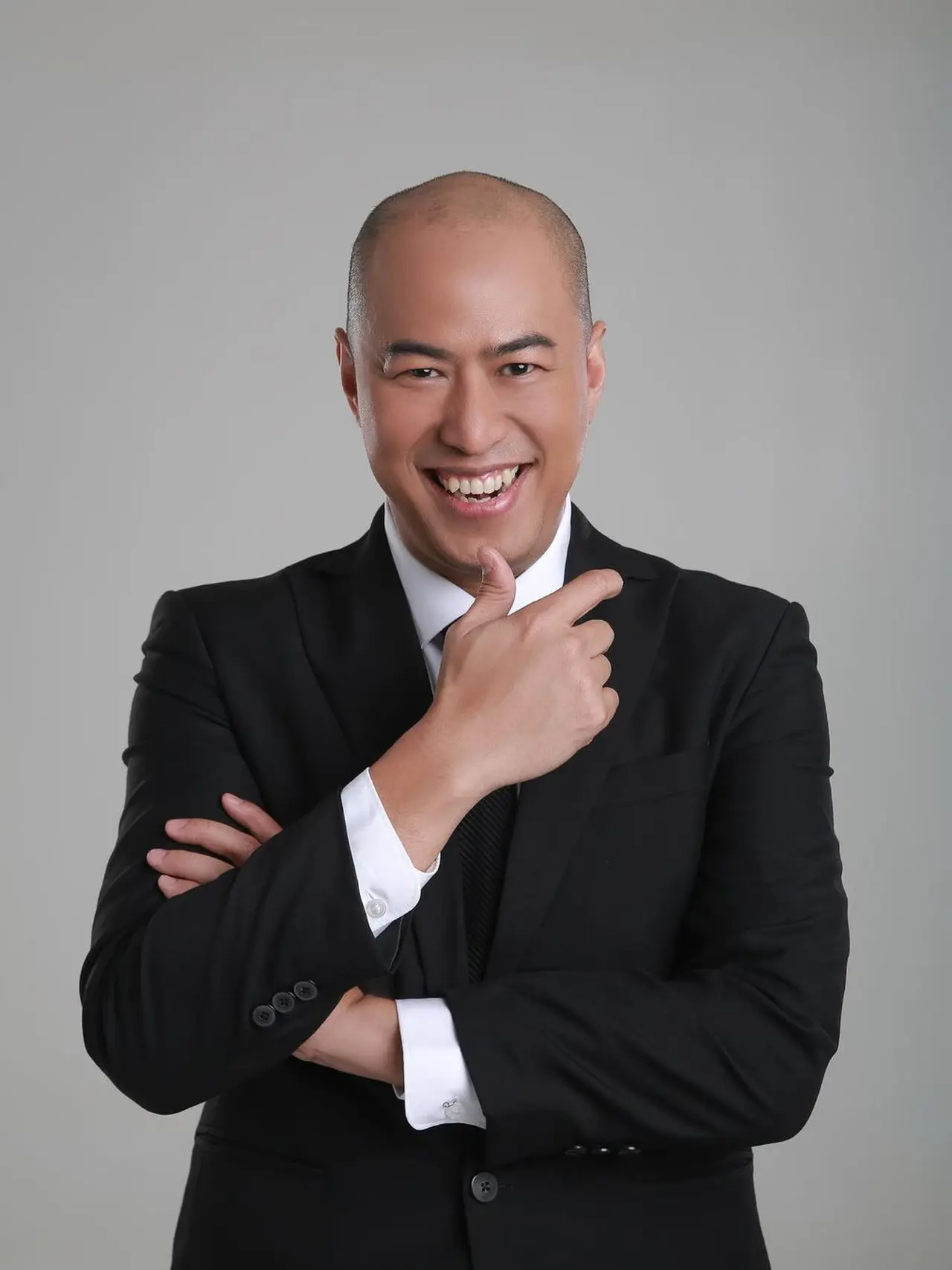 Podcast Pandji Pragiwaksono Hiduplah Indonesia Maya Hadir Eksklusif di Noice - ShowBiz Liputan6.com