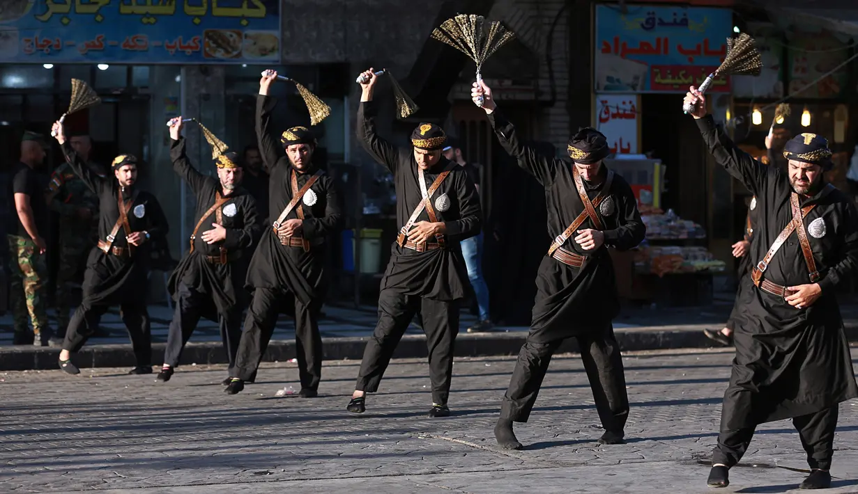 FOTO: Suasana Perayaan Asyura di Karbala - Foto Liputan6.com