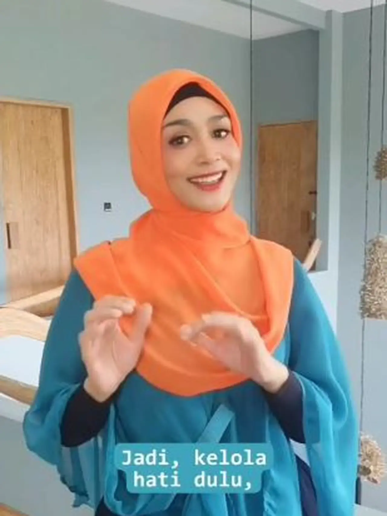 7 Foto Transformasi Dewi Hughes dari Bobot 150 Kg Hingga Kini 59 Kg ...