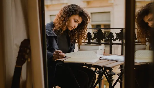 15 Potongan Rambut Pria Terpopuler, Tingkatkan Penampilan Jadi Makin ...