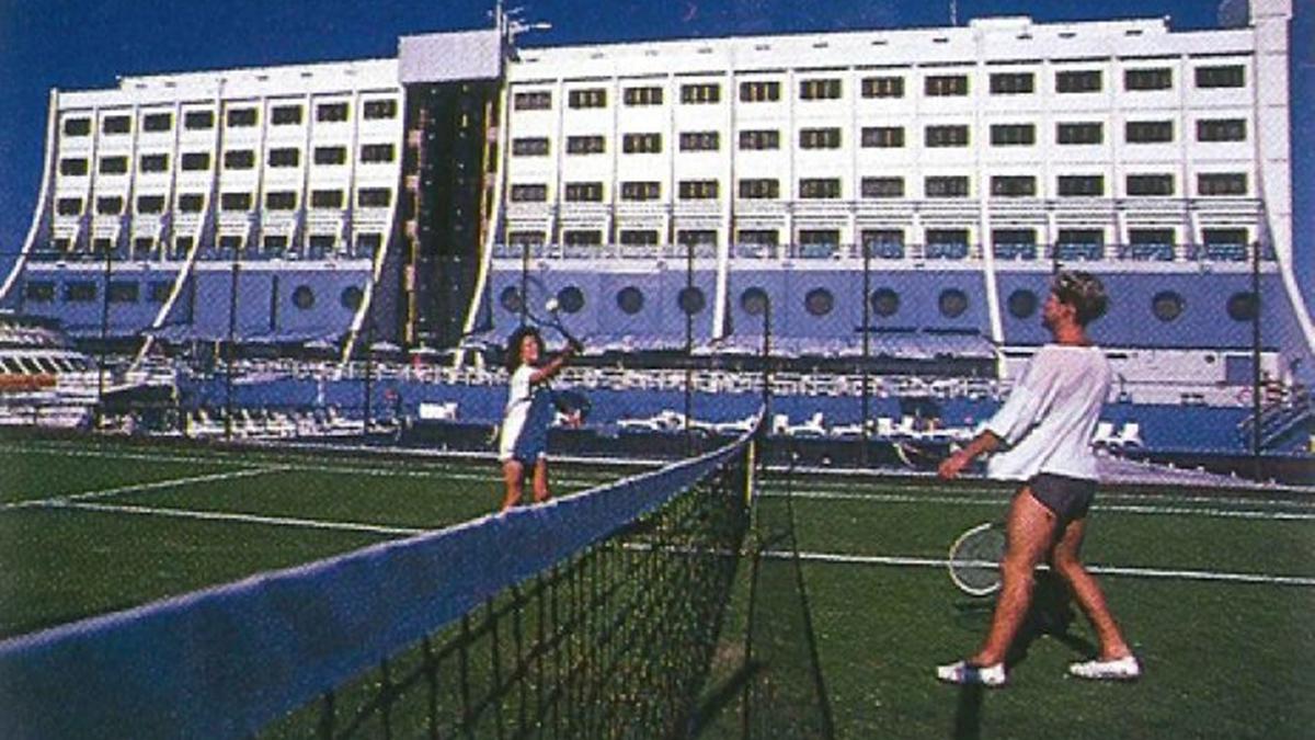 Cerita Hotel Apung Pertama di Dunia, Tujuannya ke Australia Malah ...