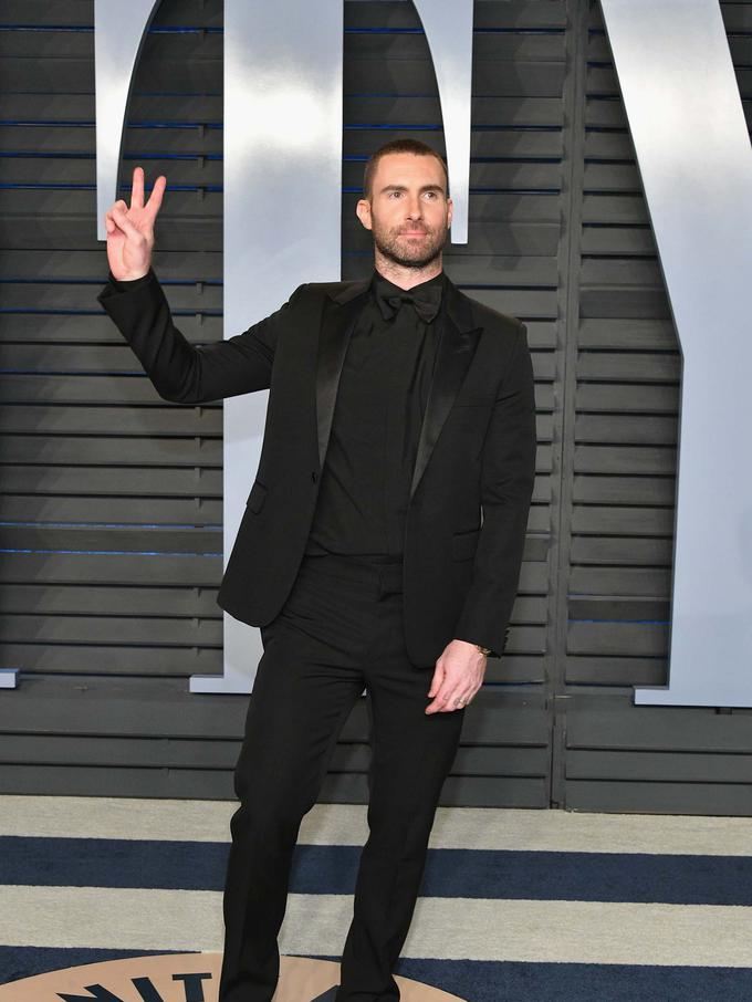 Potret Adam Levine Sebelum Tubuhnya Dipenuhi Tato - Entertainment ...