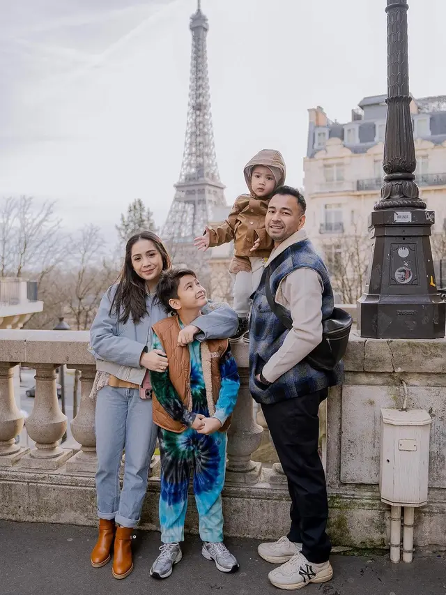 10 Potret Raffi Ahmad dan Keluarga saat di Paris, Siap Buka Restoran ...