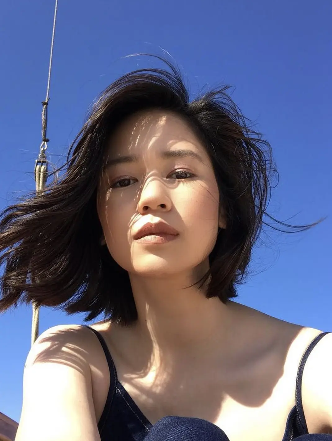 8 Potret Selfie Laura Basuki Tunjukan Wajah Cantik Natural - Photo ...