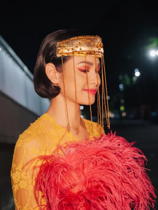 Potret Memesona Andien Aisyah, Berpenampilan Ala Ondel-Ondel - Foto ...