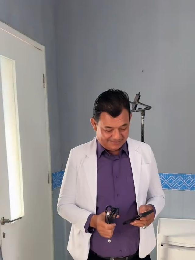 Kekocakan Guntur Nugraha Ledek Alex Jonson, Dokter Legendaris Sinetron ...